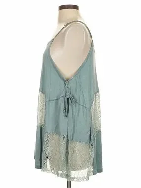 POL | Tops | New Pol Boho Mixed Lace Patchwork Tie Side Detail Flowy ...